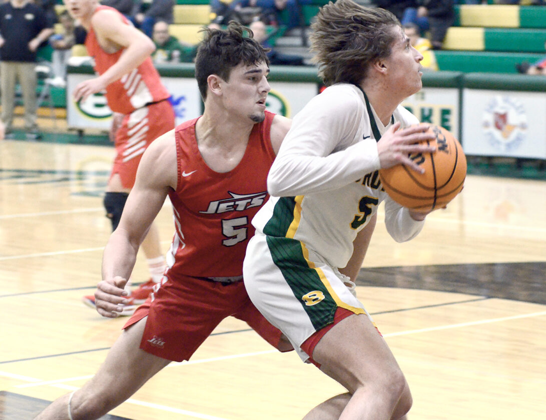 Bruins win after the buzzer | News, Sports, Jobs - The Herald Star